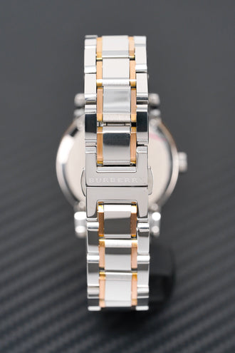 Buy Ladies’ Burberry Watches UK – Luxury Designer Timepieces | Watchlyx